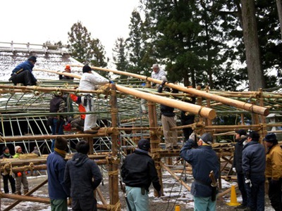豊川上流域 そーなんだ 芝居小屋掛け 設楽田峯観音